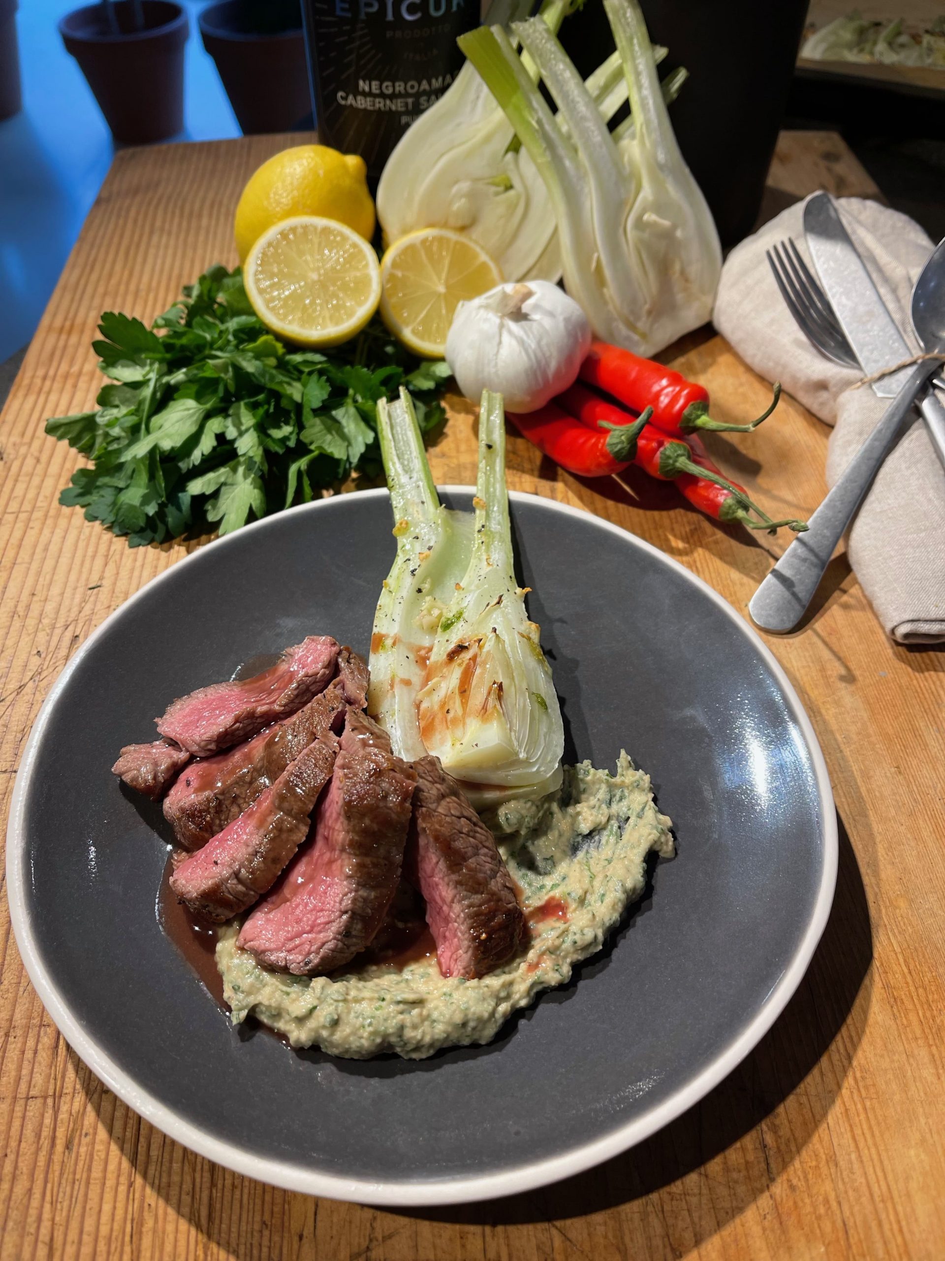 Lamsfilet met cannelinicrème en venkel recept - Inspiratiehuis 20|20