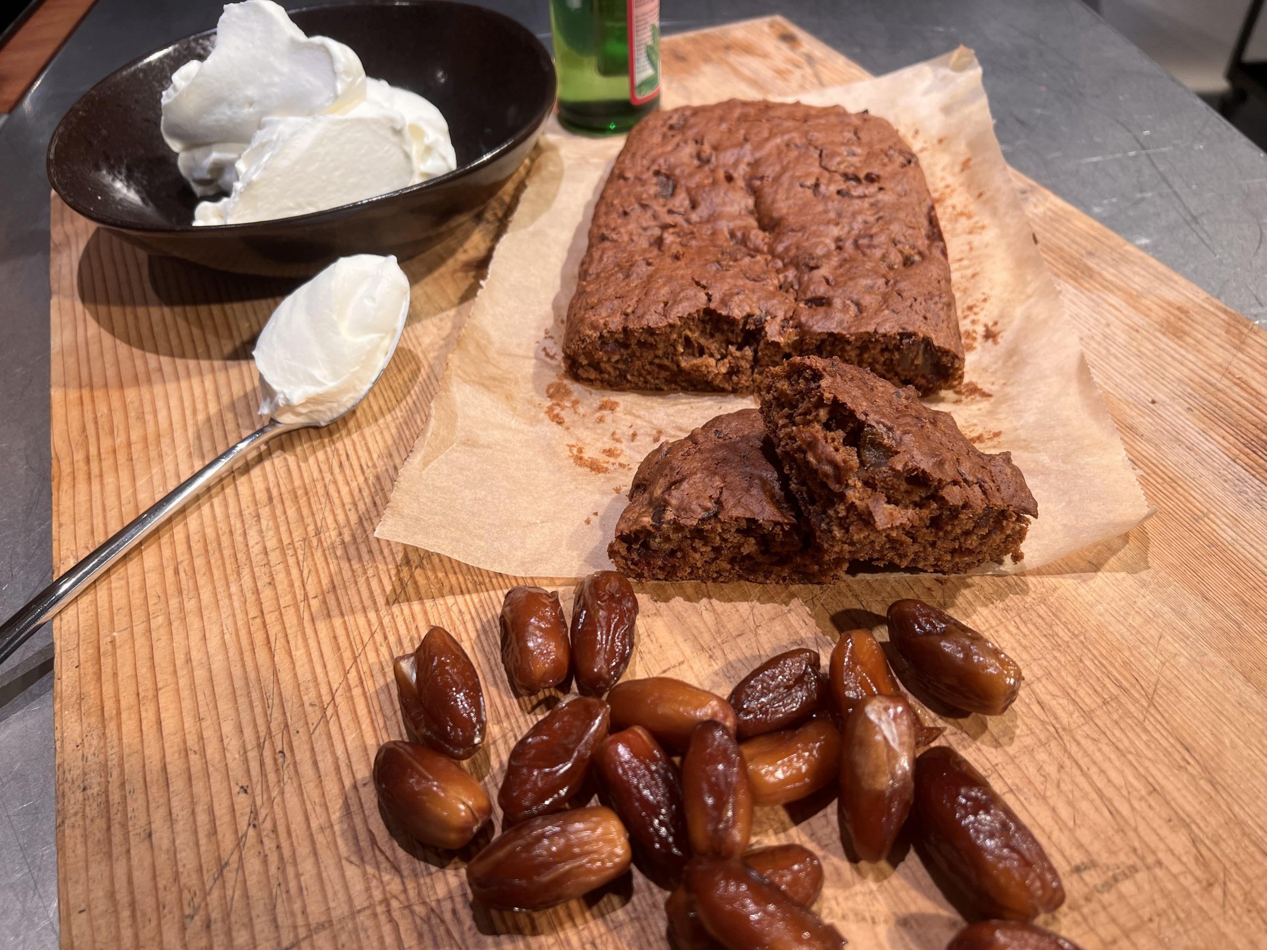 Dadelcake met rozenwater - Inspiratiehuis 20\20